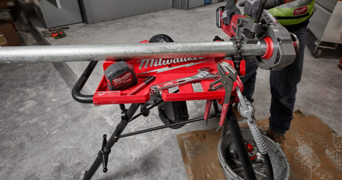 In Stock Now! The New Milwaukee Tripod Chain Vise – Ohio Power Tool News