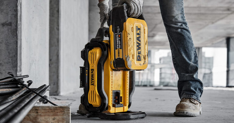 DeWalt POWERSHIFT Battery System will Change Construction Equipment ...