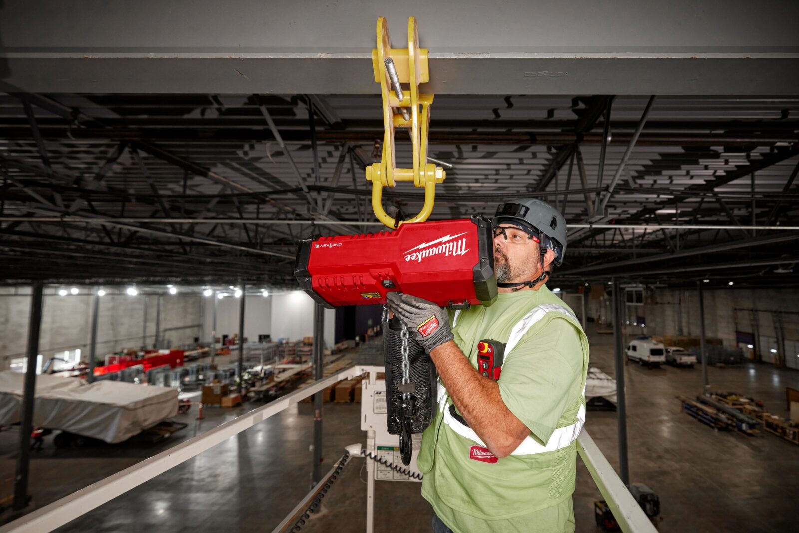 Milwaukee’s New M18 Compact 1-Ton Chain Hoist w/ One-Key – Ohio Power ...