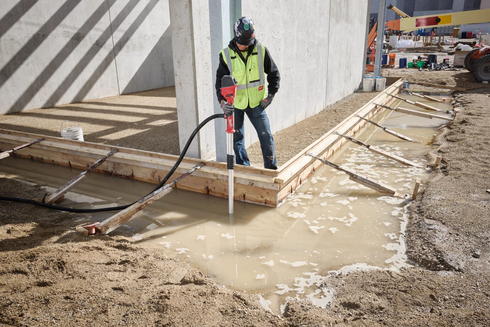 Milwaukee’s M18 Brushless Stick Transfer Pump – Ohio Power Tool News