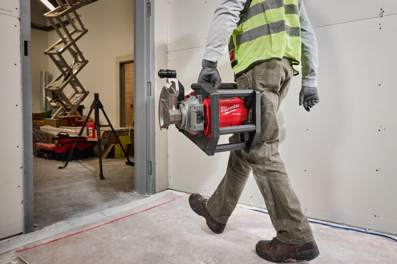 10 Reasons Electricians Need the Milwaukee M18 FUEL Branch Conduit ...